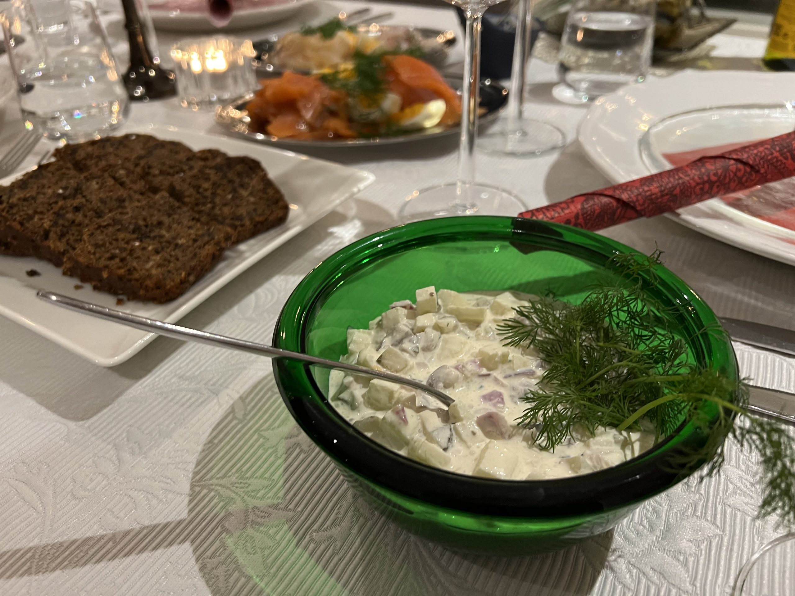 Omenasillikaviaari - Kalaruoka